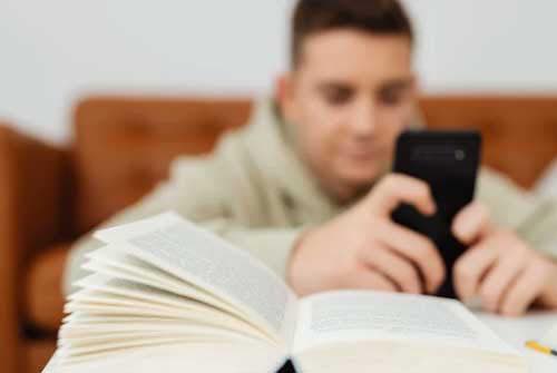 What Does It Mean When A Girl Calls You Boo In A Text? 10 Major Reasons ...