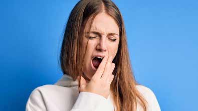 What Does It Mean When Someone Fakes Yawns While Talking To You ...